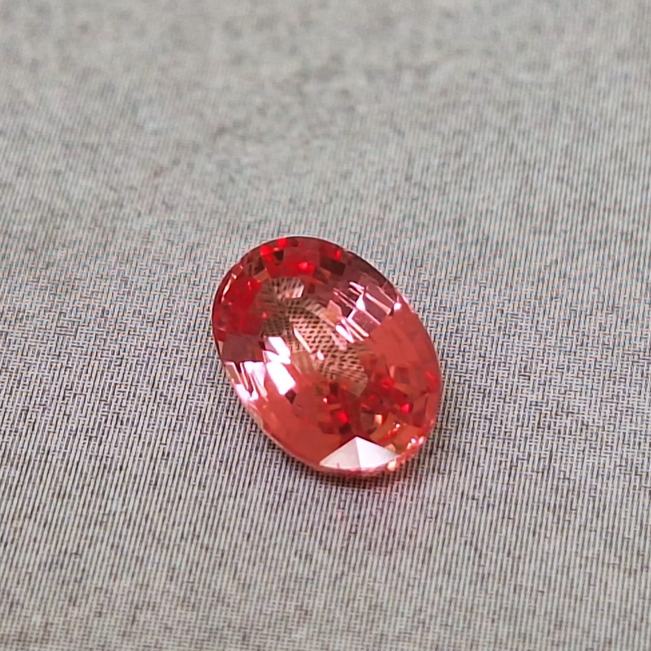 Ayuka GEMS - "Ceylon's Beauty, Sapphire's Brilliance."